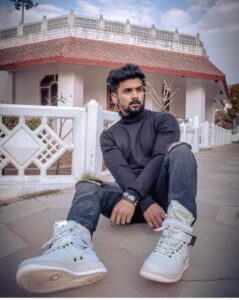 Suraj Pal Singh - Age, Height, Weight, Girlfriend, Hobbies, Bio, 2022 ...