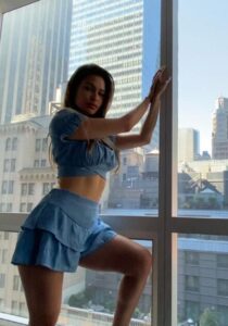 Katana Kombat - Age, Net Worth, Bio, Height, Facts, Boyfriend 2021 - Net Worth